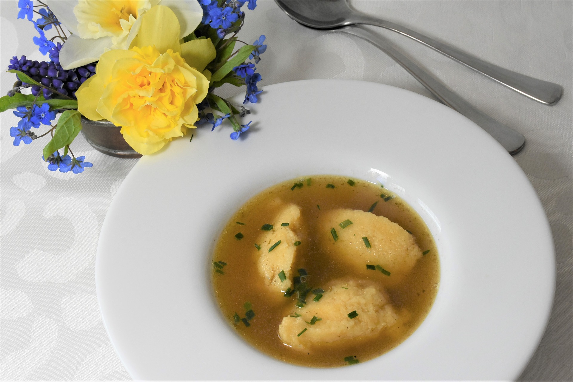 Supa de galuste cu pui | Retetele Tale