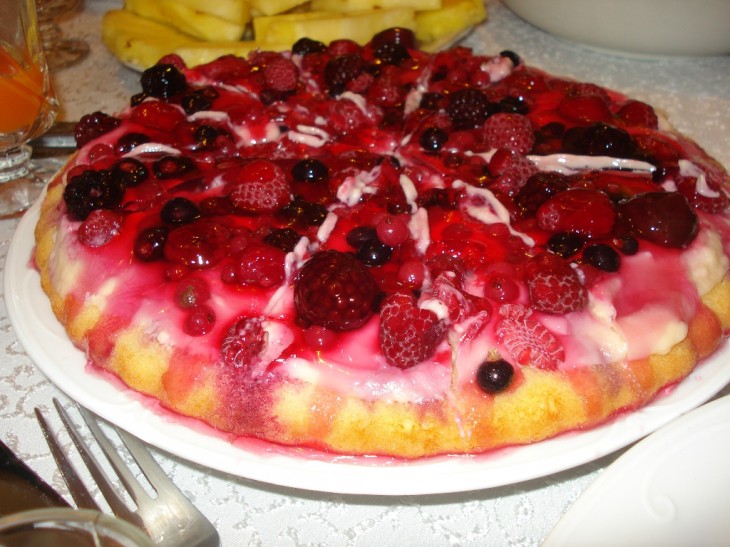 Tarta cu fructe si crema pasticcera | Retetele Tale