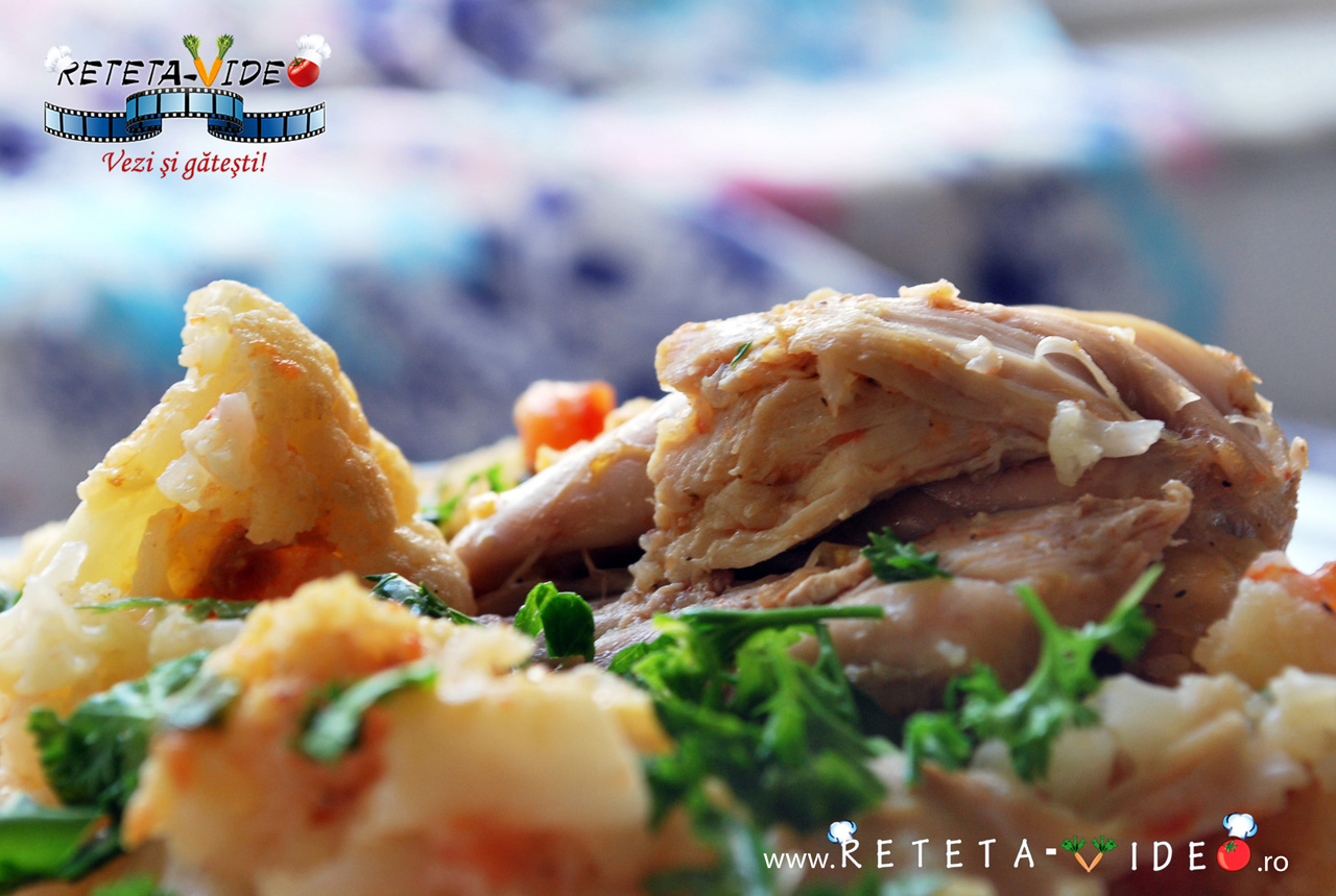 RetetaVideo.ro: Pui cu praz si conopida | Retetele Tale