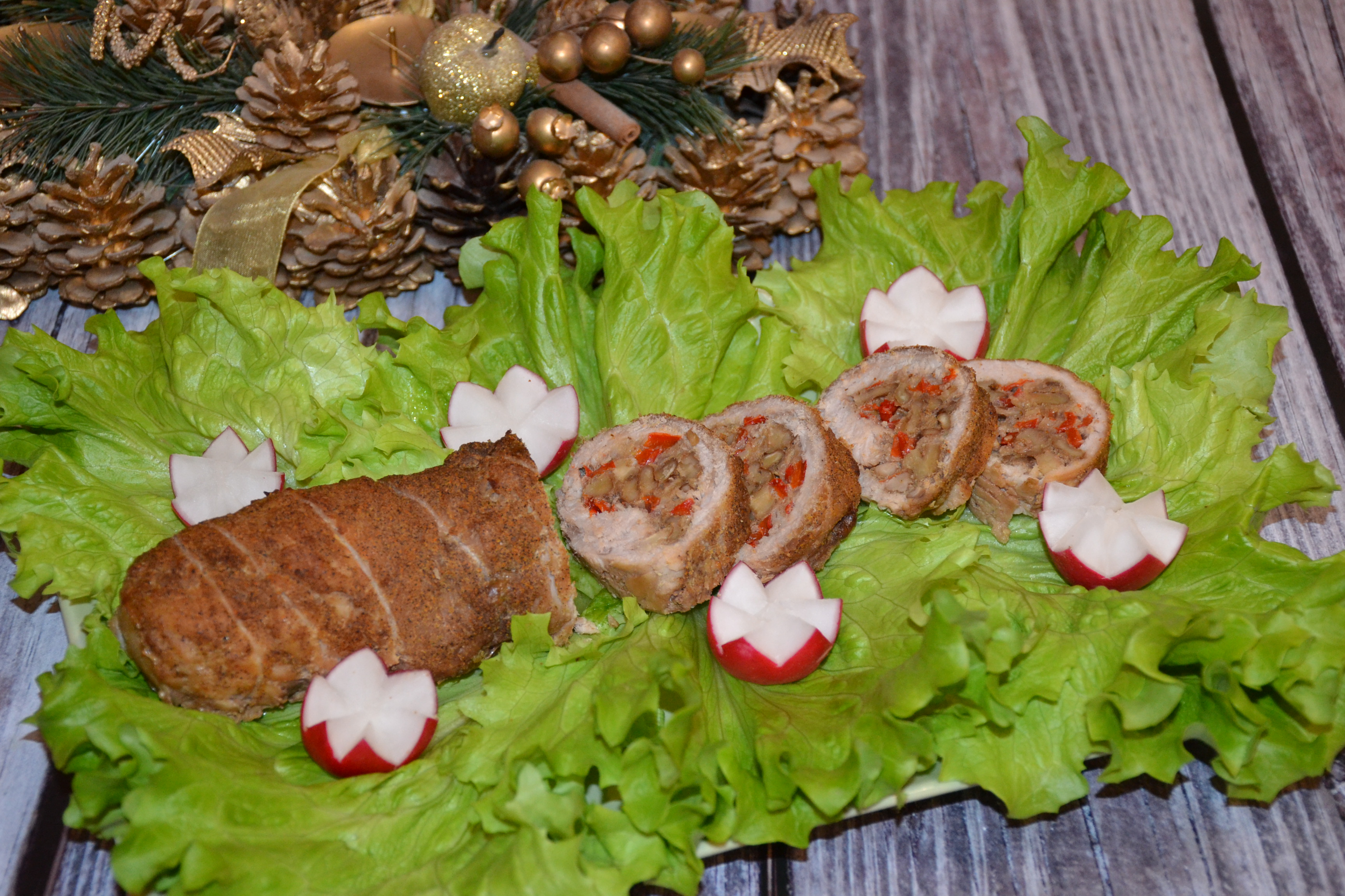 Rulada de porc cu nuci | Retetele Tale