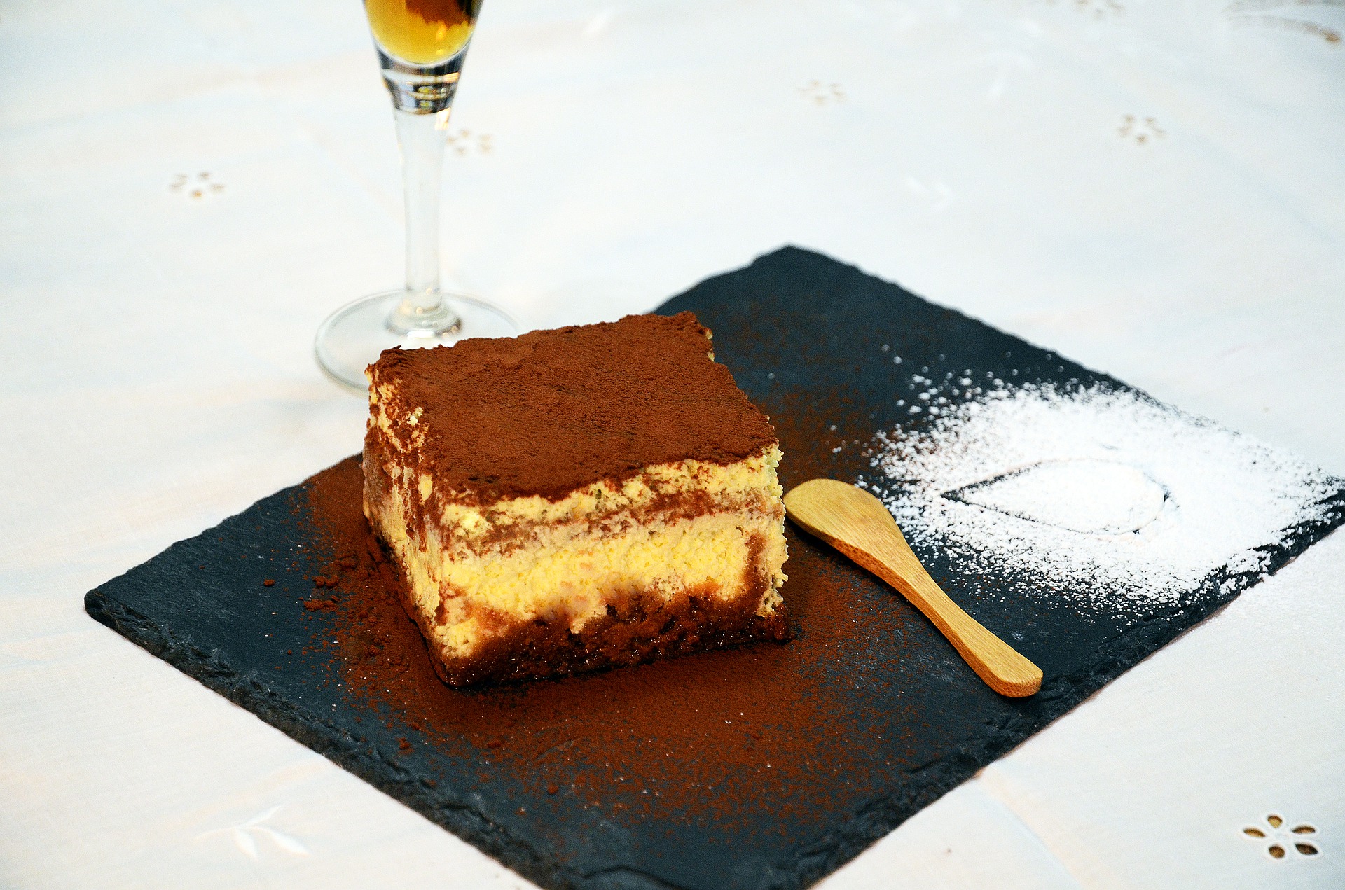 Tiramisu special | Retetele Tale