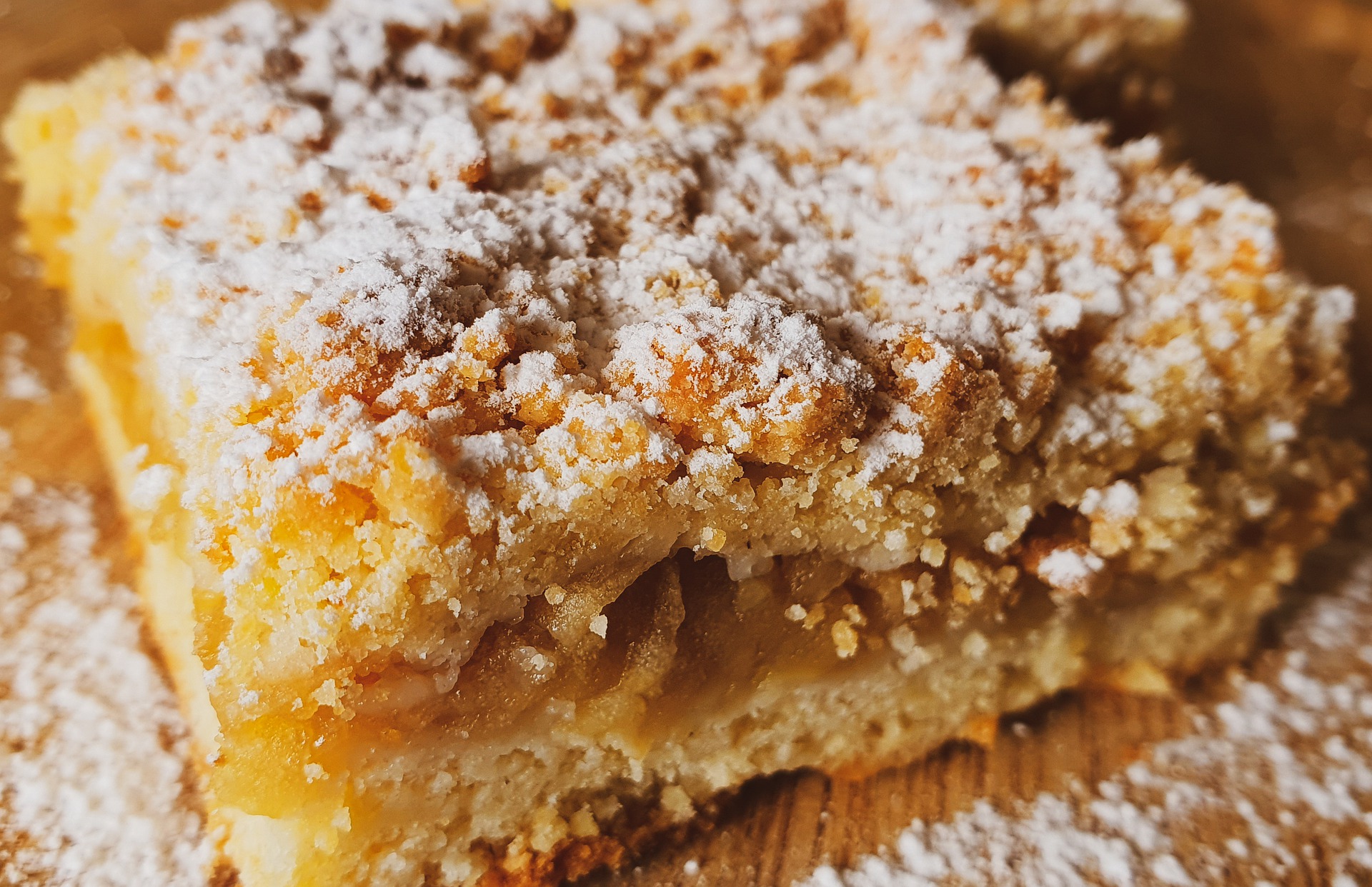 Placinta cu mere de post | Retetele Tale